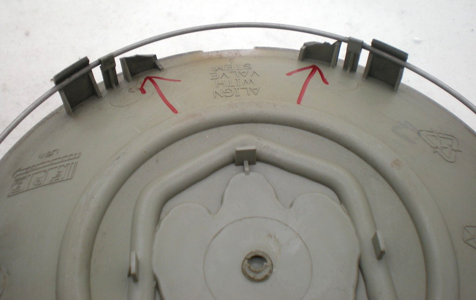 1998 - 2002 Dodge Dakota Durango RT OEM Center Cap P/N 5GH55 39699 ...