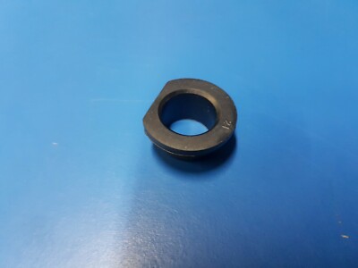 Mercedes Various W/screen washer level sensor Grommet- 220 997 19 81 ...