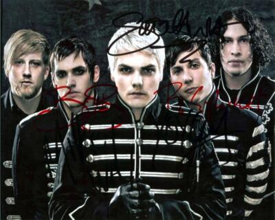 My Chemical Romance SIGNED AUTOGRAPHED 10" X 8" REPRODUCTION PHOTO ...