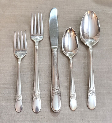 Four (4) 5-Pc. Grille Place Settings Beloved Silverplate Flatware Wm ...