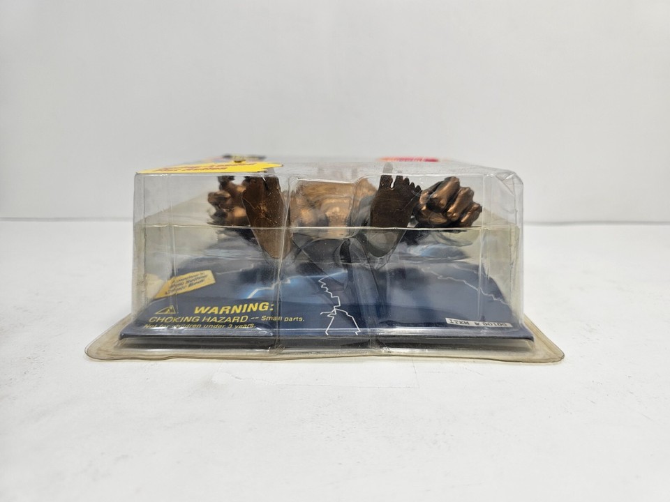 Todd McFarlane Spawn Tremor Special Edition Gold Ultra-Action Figure ...