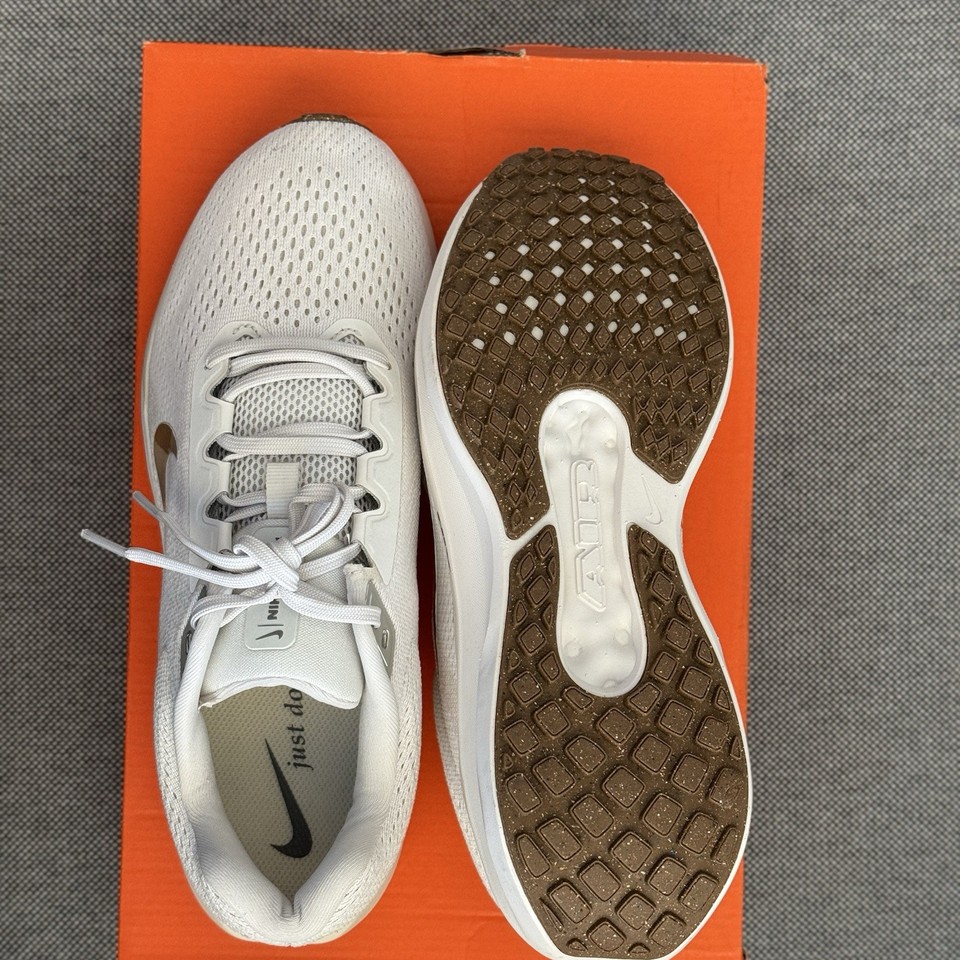 NEW Nike Air Winflo 11 Phantom Metallic Gold Sneakers Womens Size 10 ...