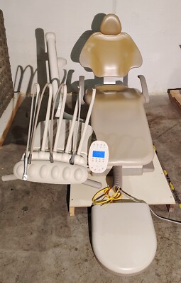 Adec 511 Dental Chair with Adec 533 Delivery Unit | eBay