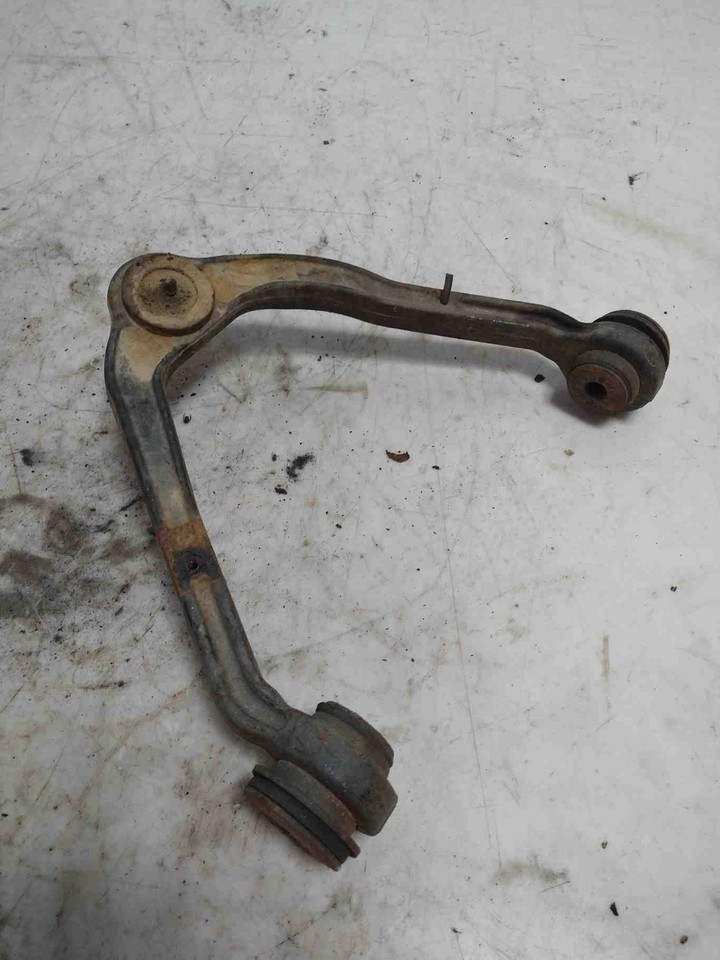 1999 - 2006 Silverado Sierra 1500 Front Upper Control Arm RH Passenger ...