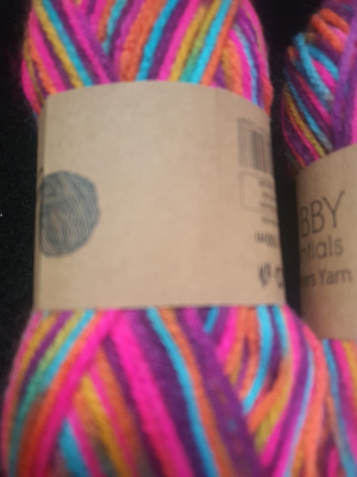 Knitting Essentials Double Knit Yarn Baby Wool Multicolour Balls ...