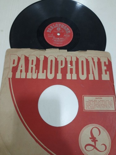 THE BEATLES INDIA RARE Parlo 78 RPM record Saw Her Standing There/Hold ...