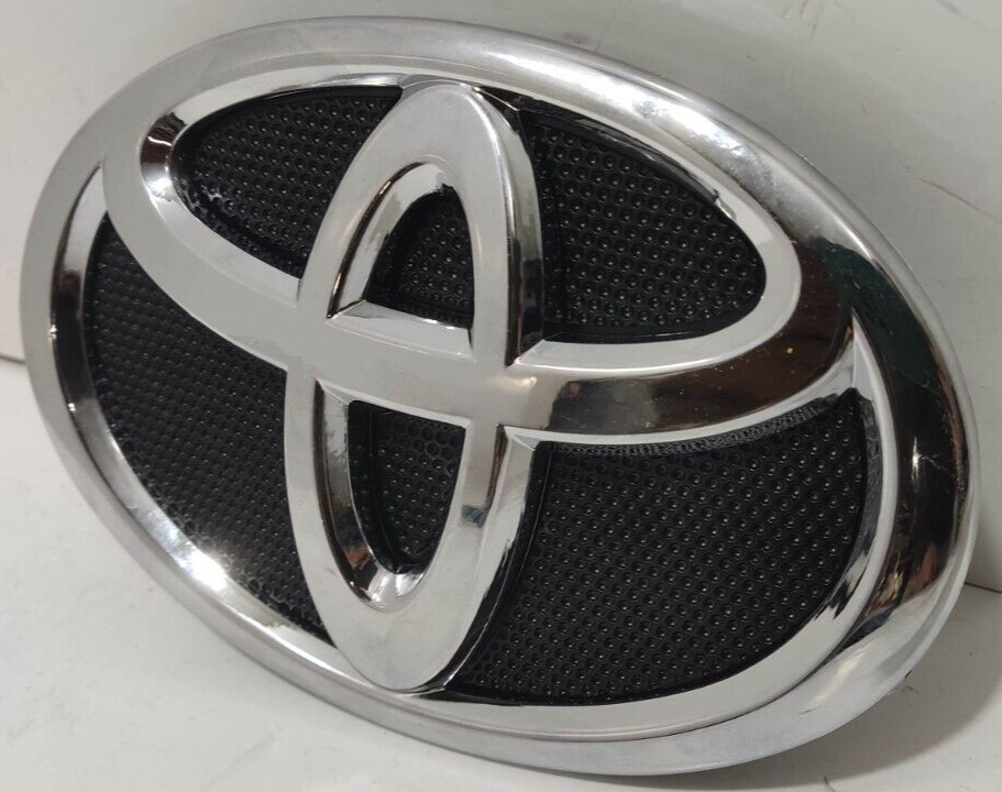 OEM 2012 Toyota Camry Grille Emblem 7531006010 for sale online | eBay