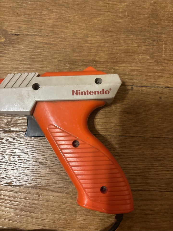 Nintendo NES Zapper Light Gun Controller Orange (Untested) 767578282213 ...