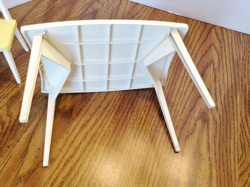 1960's Vintage Barbie Dream Kitchen Table & Chairs Deluxe Reading Corp ...