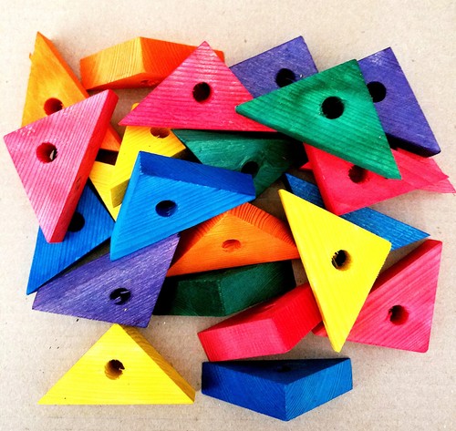 Wooden Wood Colored 24 Triangles Bird Parrot Toy Parts Amazon Cockatoo ...