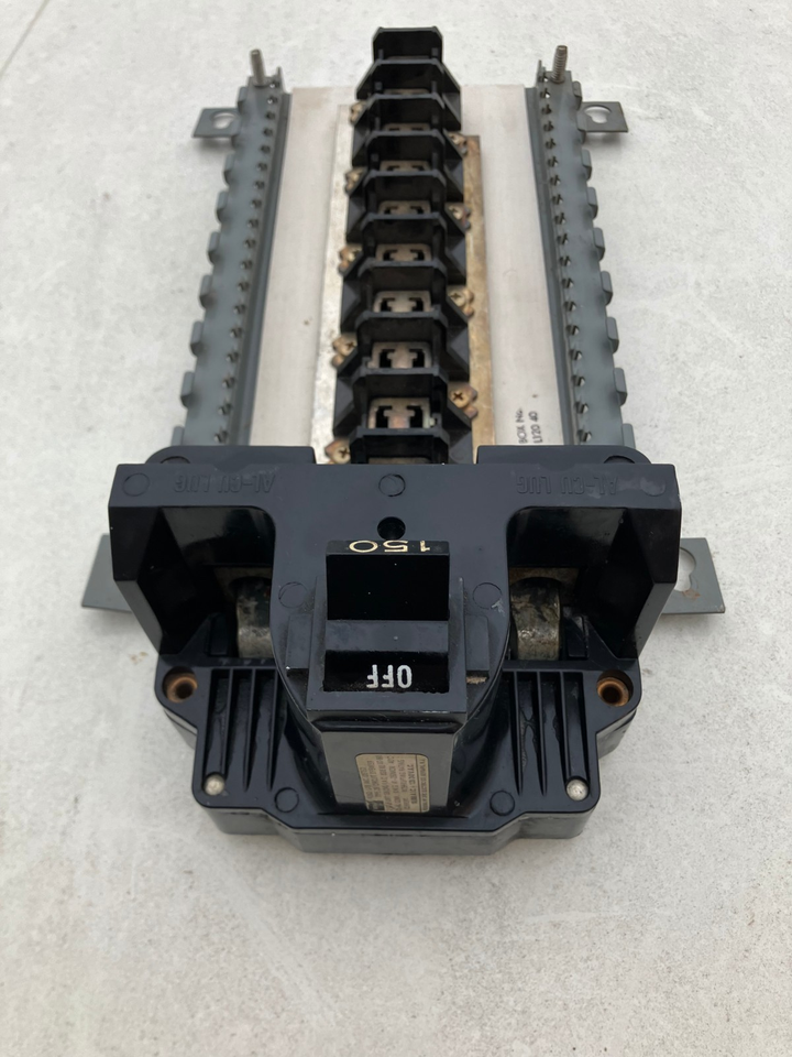 Federal Pacific Electric 150a Main Breaker Panel Board 120/240v 2 Pole ...