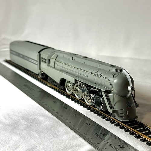Rivarossi AHM HO Scale Dreyfuss #5446 Streamlined Hudson 4-6-4 New York ...