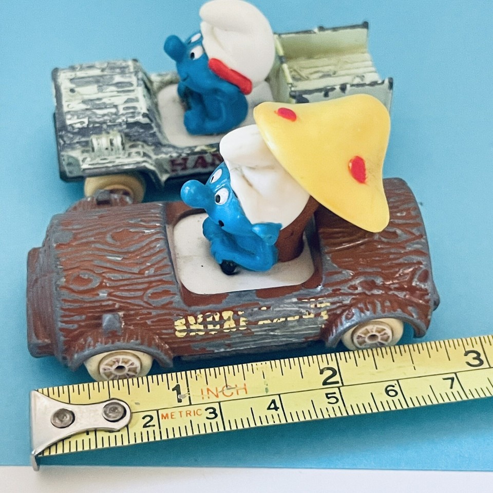 2 Smurfs Smurf About Cars: Handy Smurf & Redwood Smurf Die-cast Vintage ...