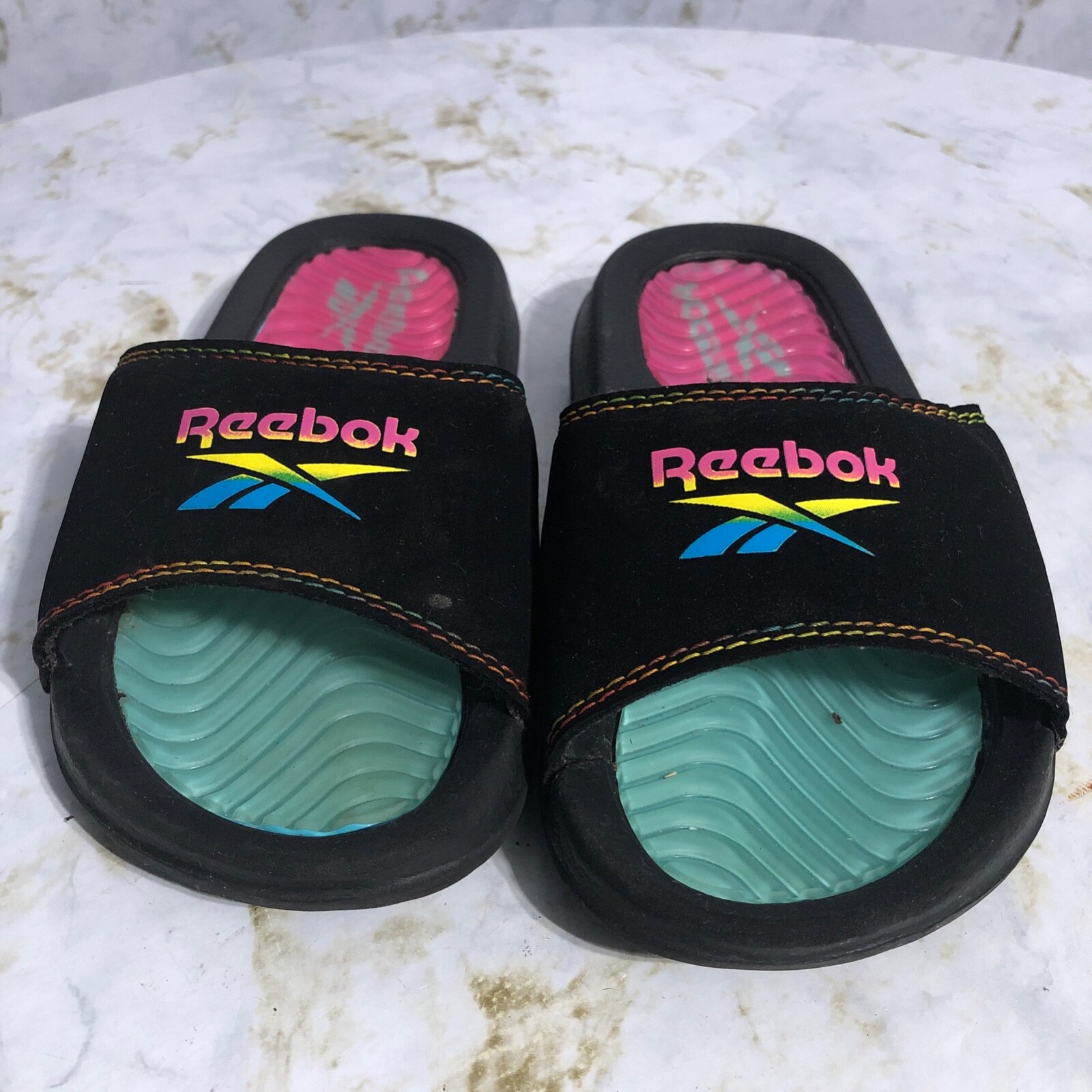 Reebok Youth Girls Size 11 Shoes Black Pink Colorful Slides Comfort ...