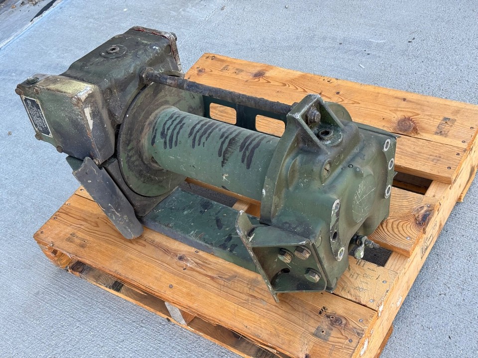 Military Truck Winch Hydraulic M35 2.5 TON M809 M900 A2 A3 Deuce ...