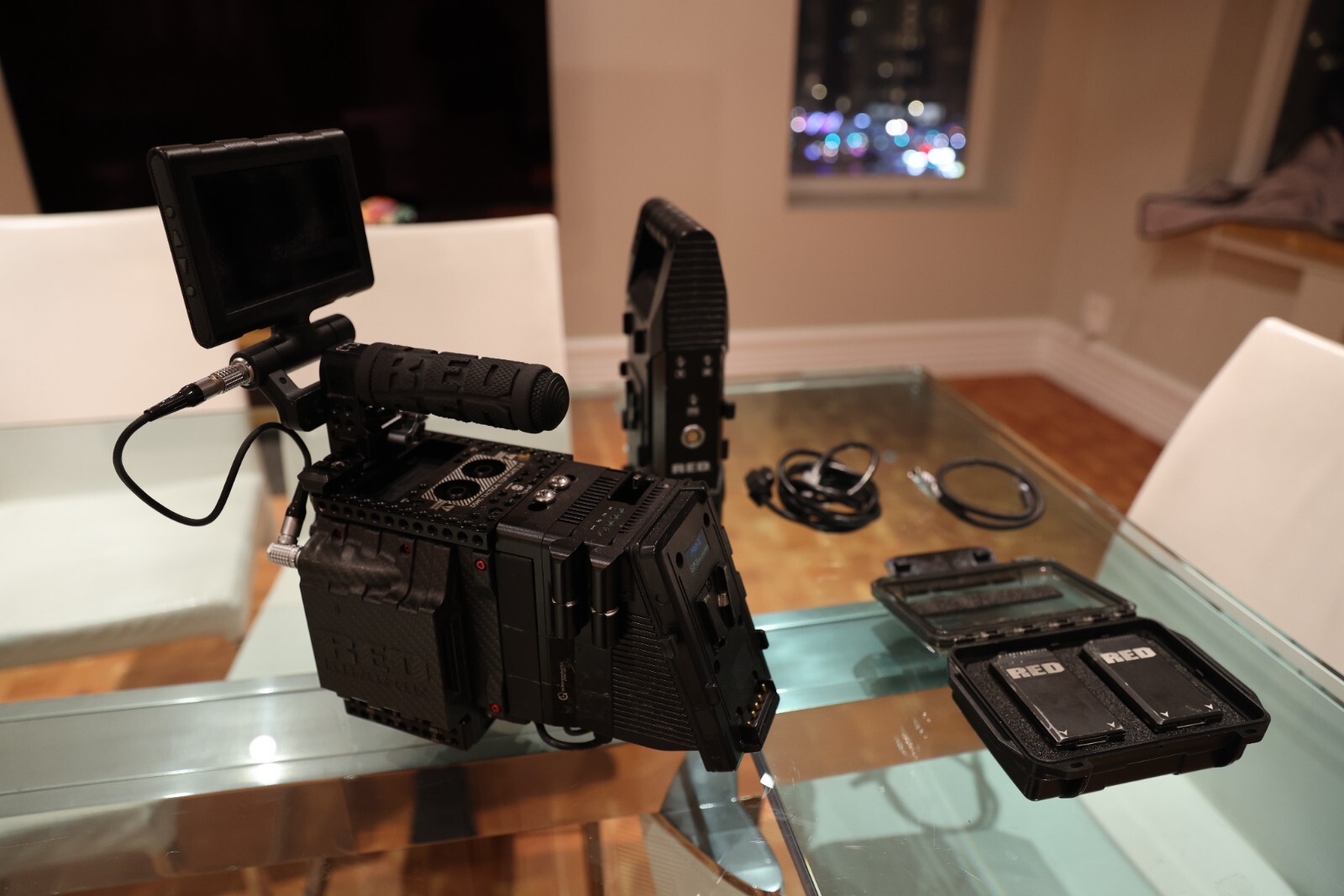 RED DSMC1 Epic Dragon CF 6K (w/charger, 2x 512gb mini-mag, reader, PL ...