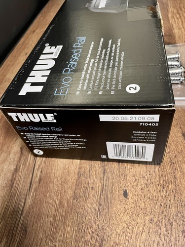 Thule Evo Raised Rail Foot Pack 710405 + Thule Metal Lock Set (Bundle ...