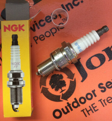 4 PACK GENUINE NGK SPARK PLUGS BPR4ES 6578 JOHN DEERE M805853 SMALL ...