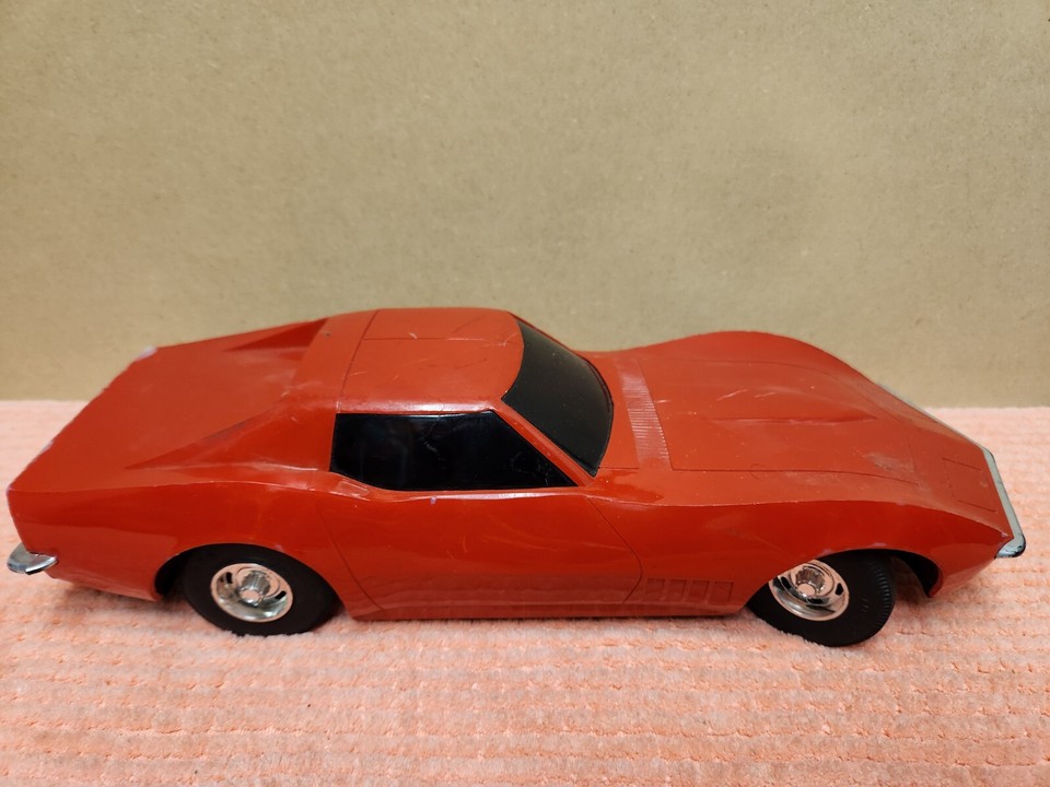 VTG 1968 Eldon Stingray Corvette 13" D Battery Operated Car Parts ...