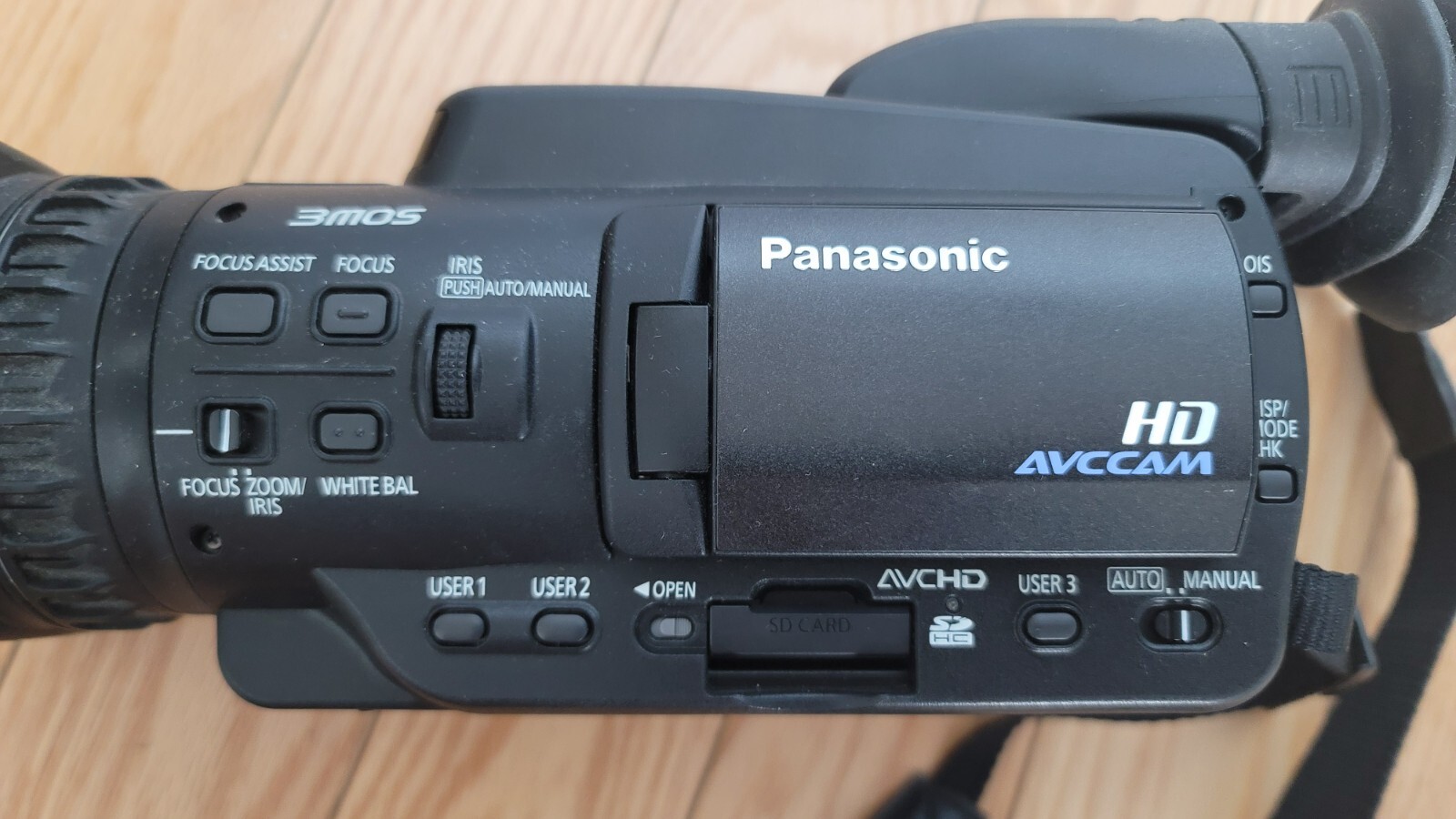 Panasonic AGHMC40P 3Mos Avccam Handheld Camcorder - Black for sale ...