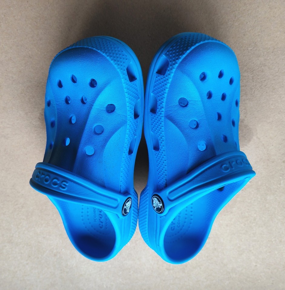 Crocs (Official) UK Size 13 Childs /Unisex ( Blue) Very good condition ...