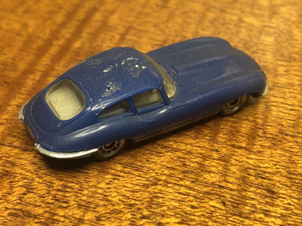 1982 Monogram Models Blue Jaguar XKE | eBay