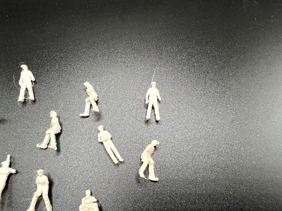 HO Scale Baseball Players-10 Piece Set Batter Pitcher Catcher Fielders ...