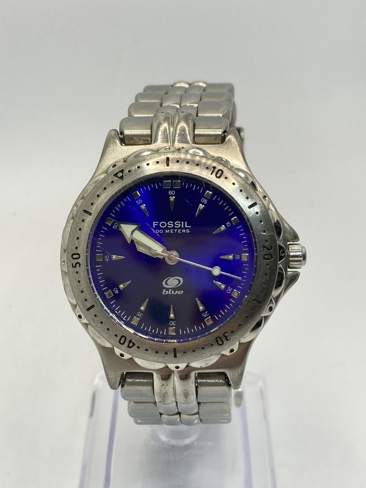 Fossil Blue AM3175 Men’s Divers Watch 100 Meters W/R New Battery | eBay