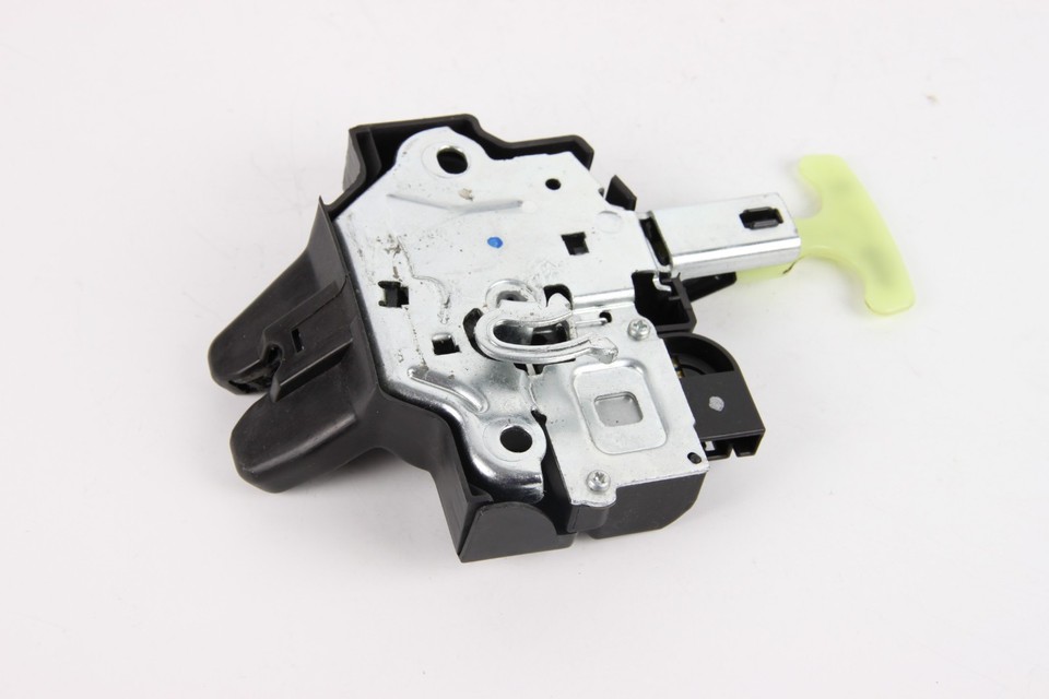 2007 - 2011 Toyota Camry OEM Trunk Lid Latch Lock Actuator 64600-06010 ...