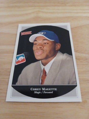 1999-00 Upper Deck Victory Magic Basketball Card #440 Corey Maggette ...