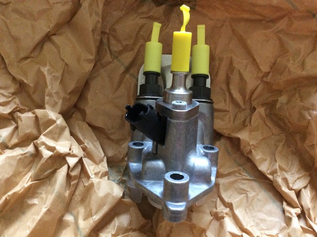 1975291 DAF Lf/cf Adblue Dosing Valve- Euro 6 - Genuine Part for sale ...