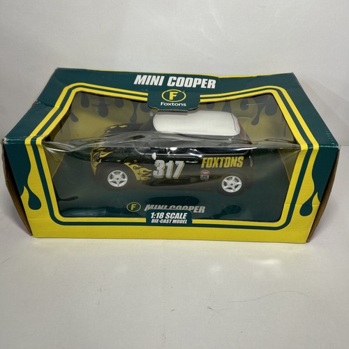 MINI COOPER SCALE 1:18 FOXTONS [DAMAGE BOX-CAR MINT-NEVER REMOVED] NEW ...