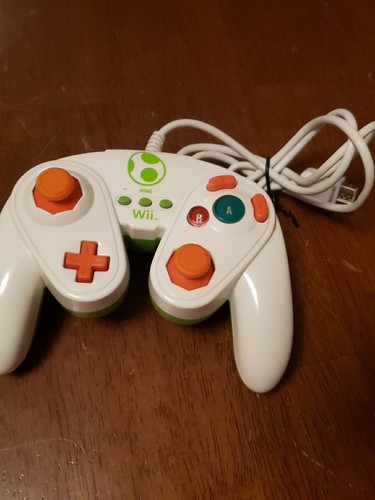 Nintendo Wii / WiiU Wired Fight Pad GameCube Style Controller Green ...