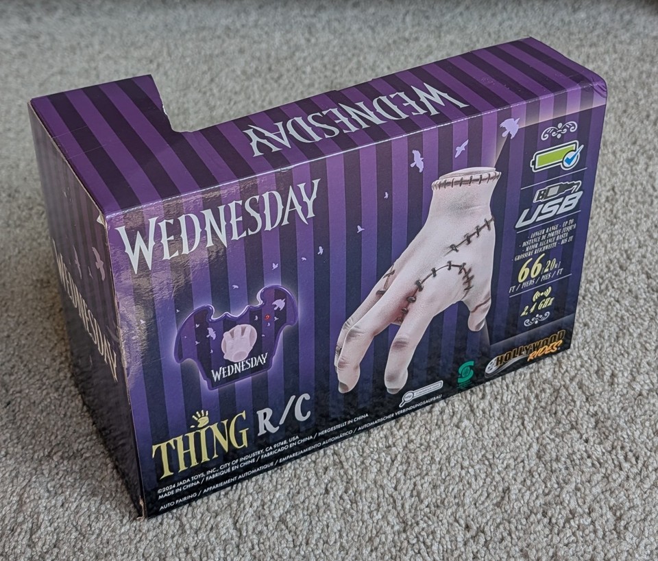 Jada Addams Wednesday Thing Radio Control Walking Hand - USB ...