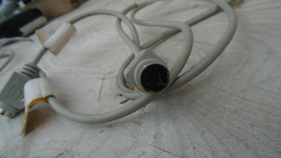 AlphaSmart 2000 Personal Portable Word Processor Keyboard Cable Writer ...