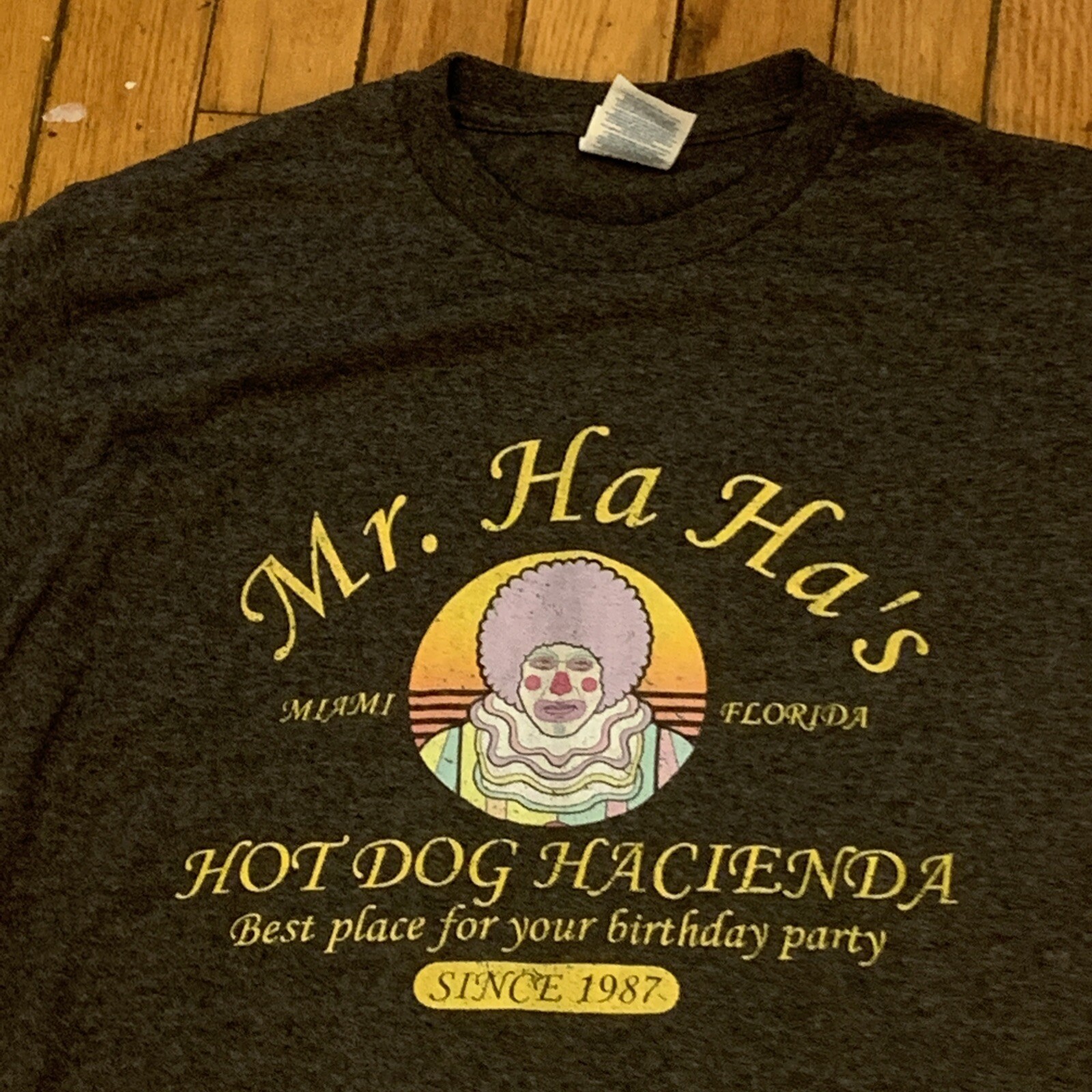 Golden Girls Mr. Ha Ha’s Hot Dog Hacienda Gray T-Shir… - Gem