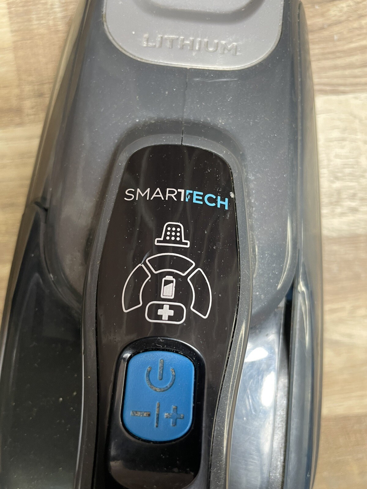 Black & Decker Smartech Cordless Lithium-Ion Handheld Vacuum Cleaner W ...