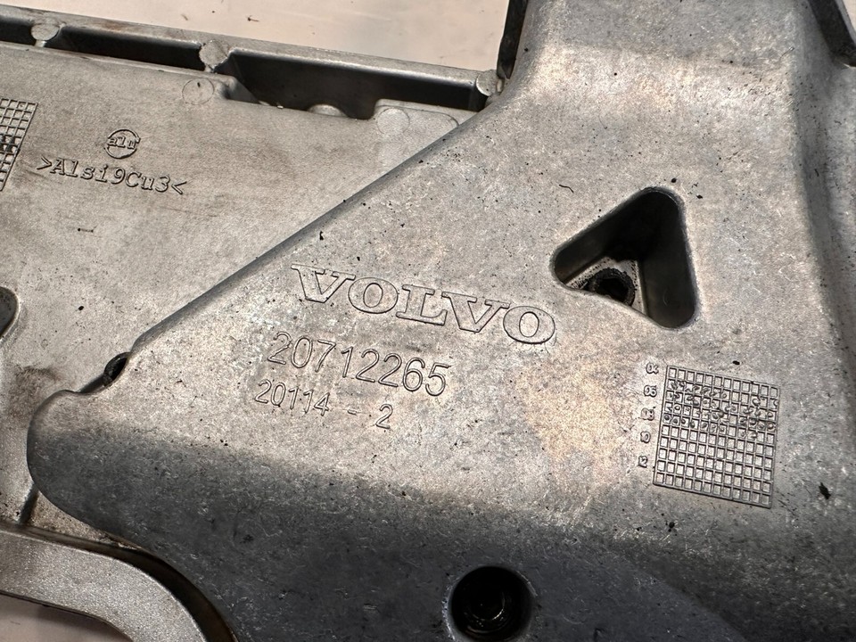 Volvo D13 Diesel Engine Timing Cover 20712265 OEM | eBay