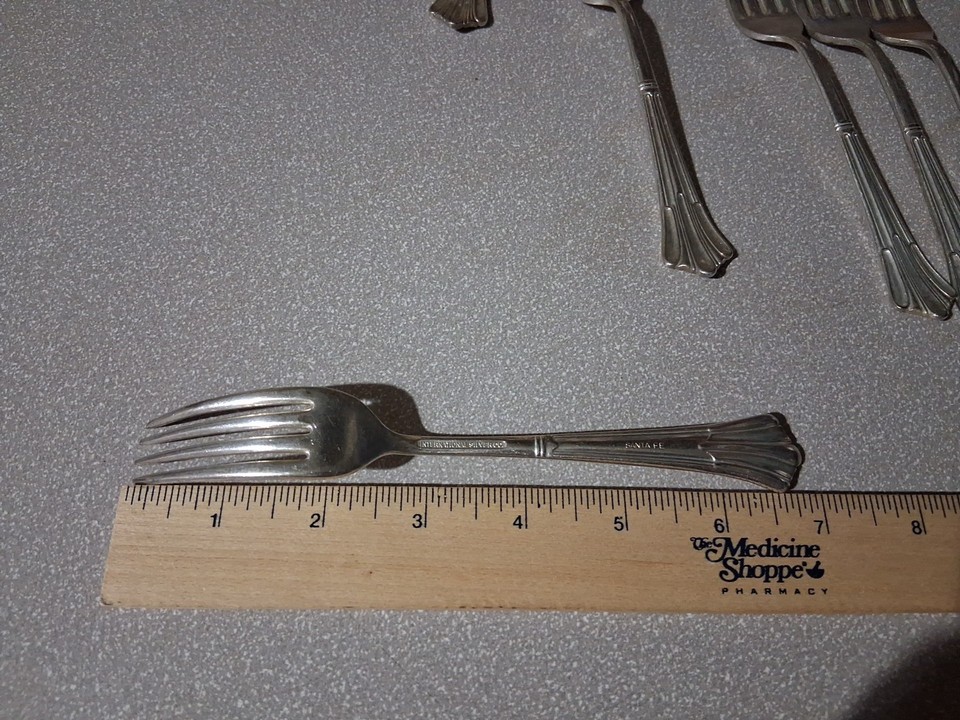 ALBANY Santa Fe Railroad International Silver Silverware Flatware **ONE ...