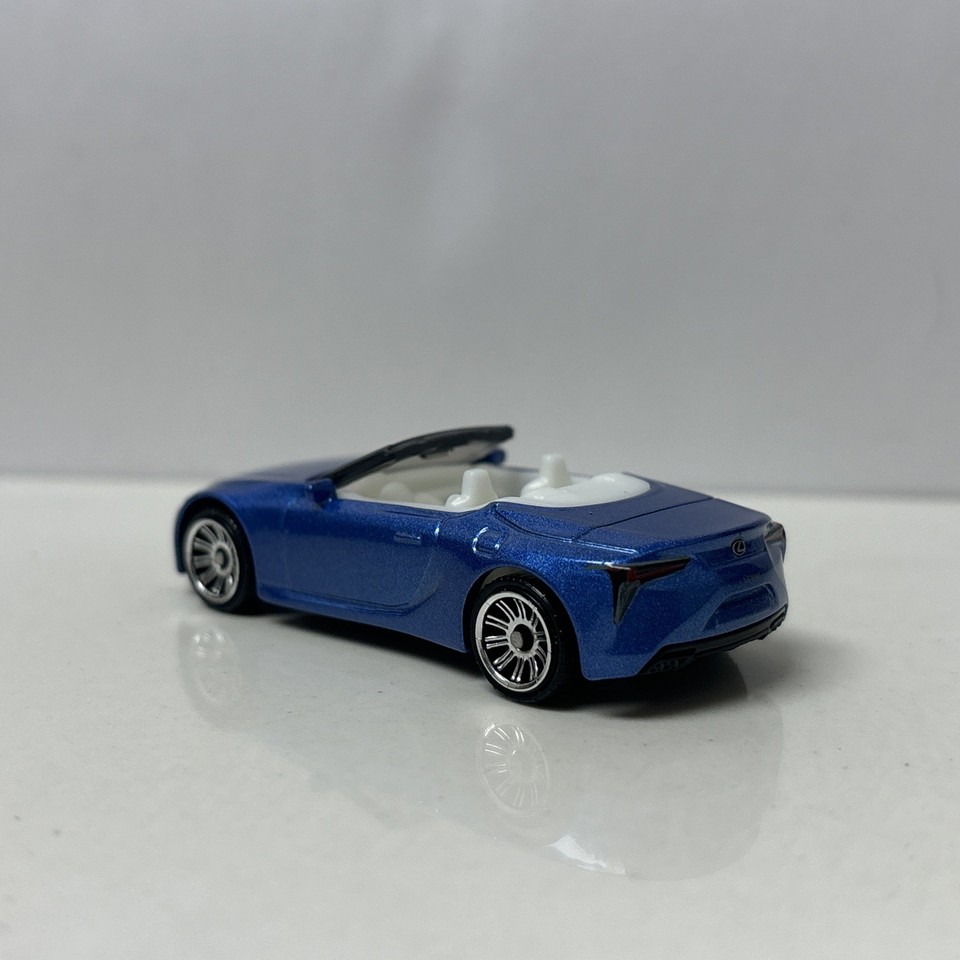 2021 21 Lexus LC500 LC 500 Collectible 1/64 Scale Diecast Diorama Model ...