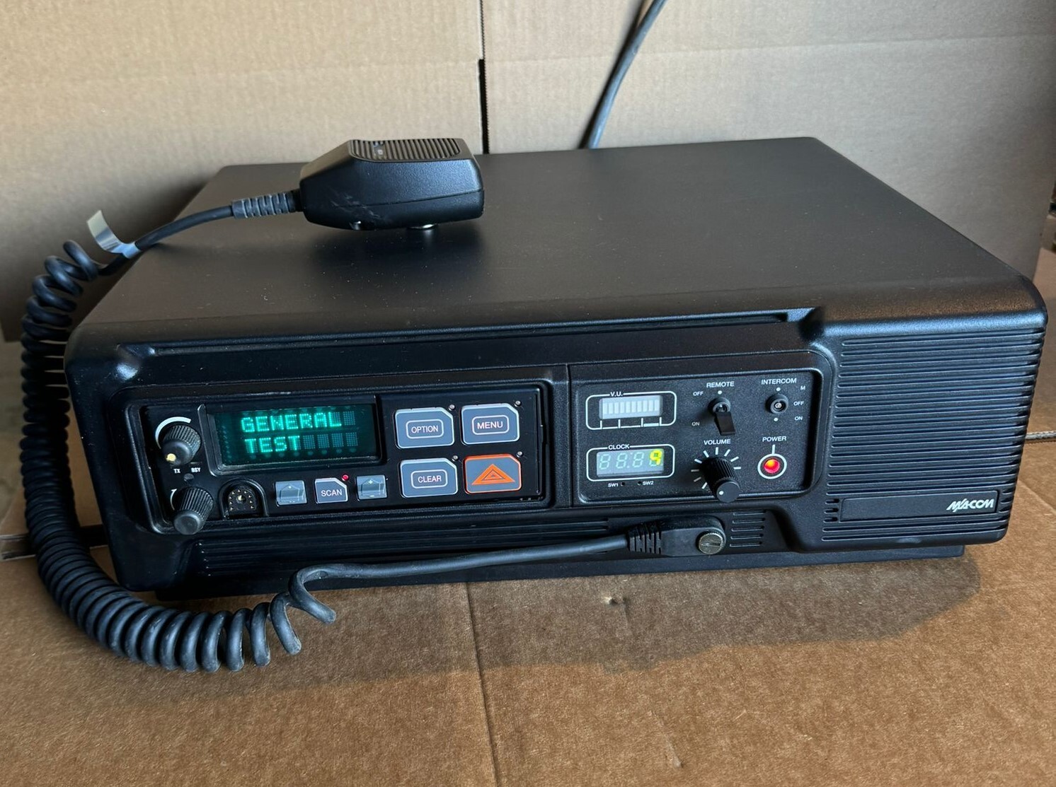 M/A-Com Macom 50/60 Hz Desktop Base Radio DSDX06 w/Mic | eBay