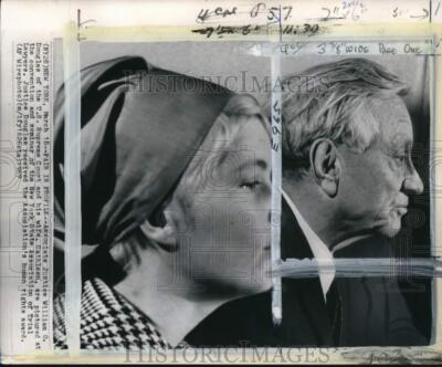 1967 Press Photo Judge William Douglas & wife Cathleen at a law ...