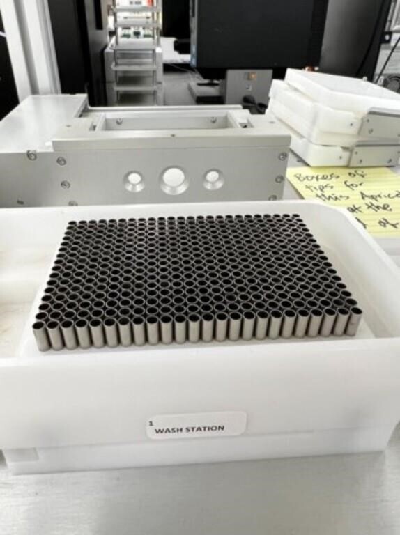 Apricot Designs TPS-384 Total Pipetting Solution Liquid Handler W ...