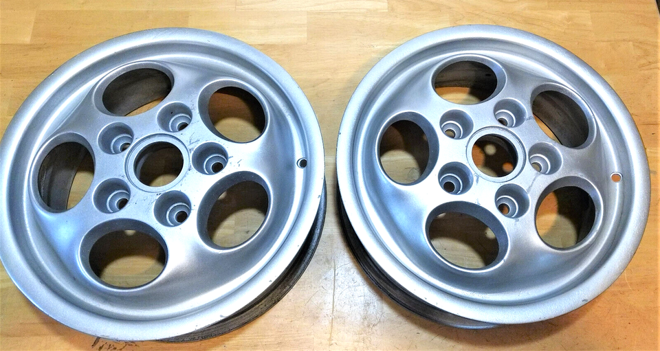 (4) PORSCHE PHONE DIAL WHEELS. (2) 15x6 & (2) 15x7. VERY NICE ITEM. USA ...