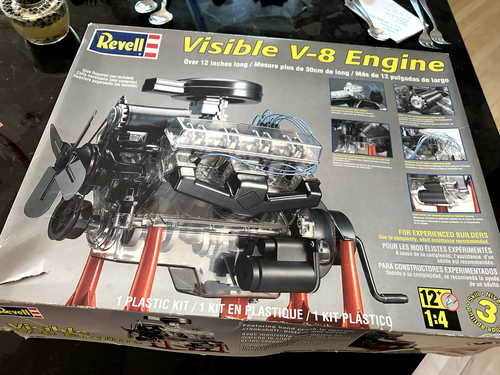 Revell Visible V8 Engine Plastic Model Kit 1/4 Scale Factory 8883 for ...