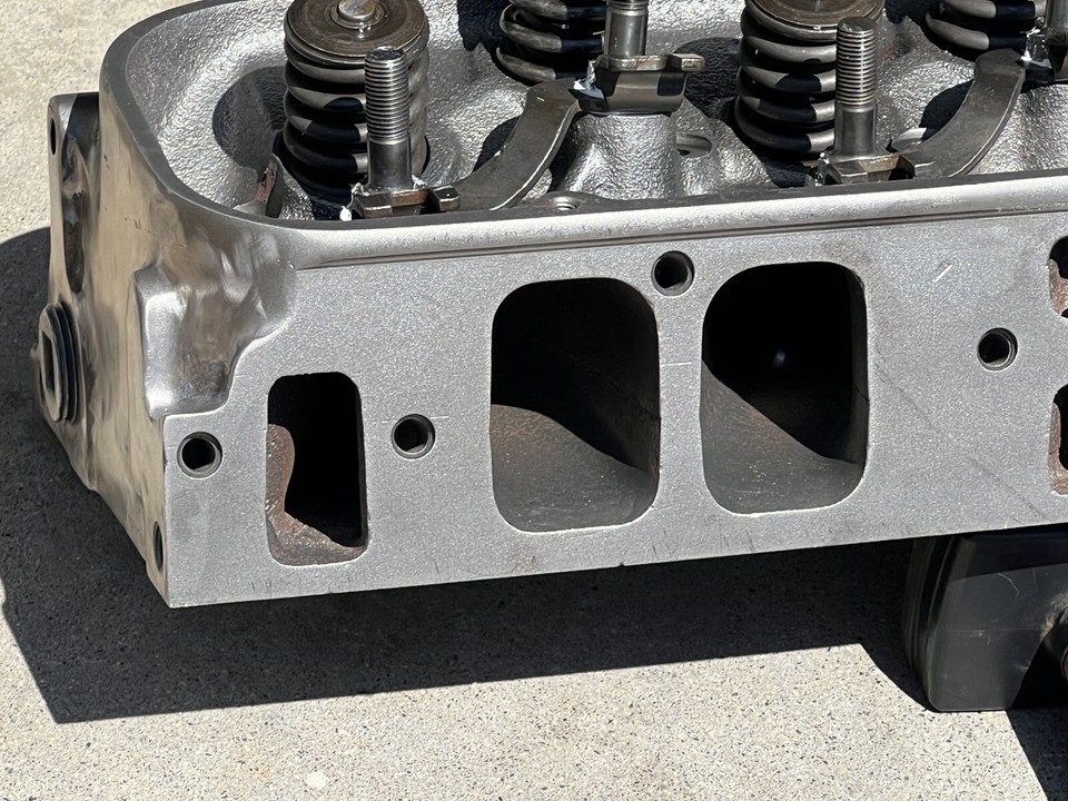 396 427 454 LS6 BBC Big Block Chevy rectangle port heads 3994026 NOS ...