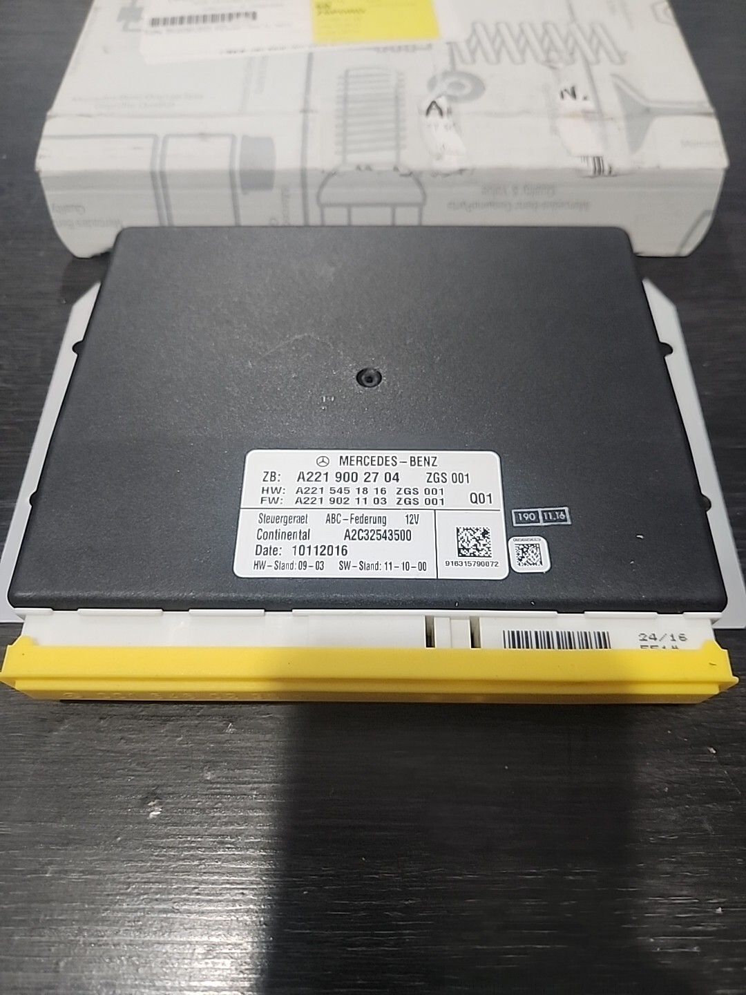 2219002704 W221 S Class Control Unit 4matic Active Suspension Control ...