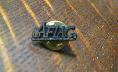🦆 AFLAC Company Vintage Lapel Pin - American Family Life Assurance USA ...
