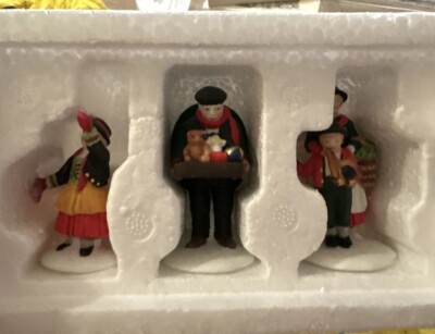 Heritage village collection The toy peddler | eBay