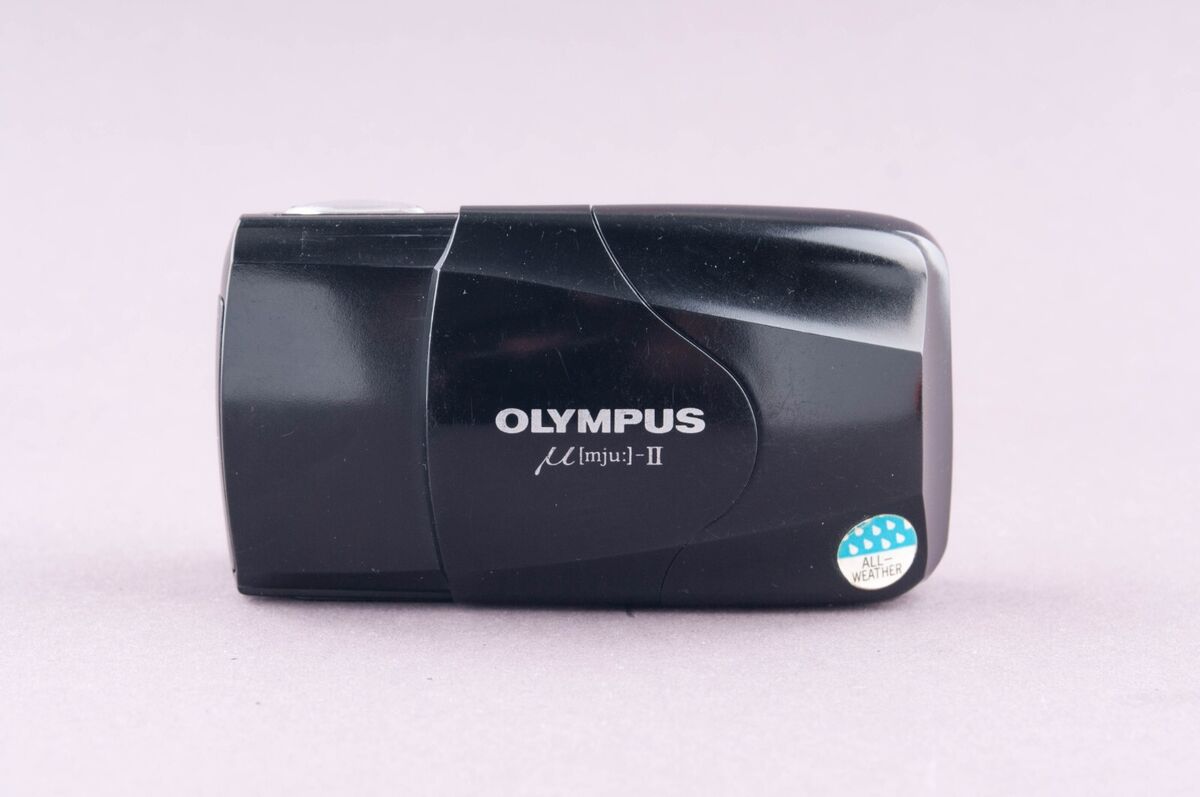 Olympus Mju II Stylus Epic DLX 35mm Black Point & Shoot Film Olympus Mju II Stylus Epic DLX 35mm Black Point & Shoot Film